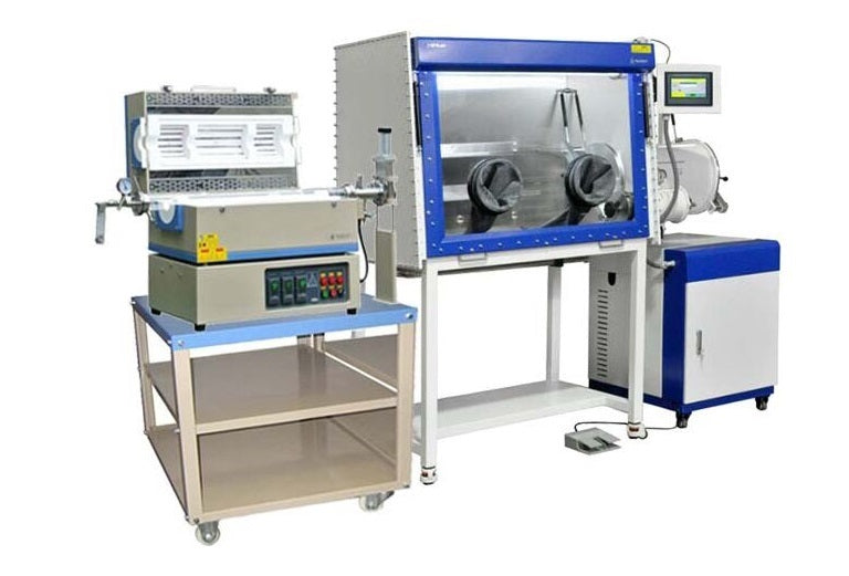 1200°C Three Zones Tube Furnaces Connected to Glove-box with ...